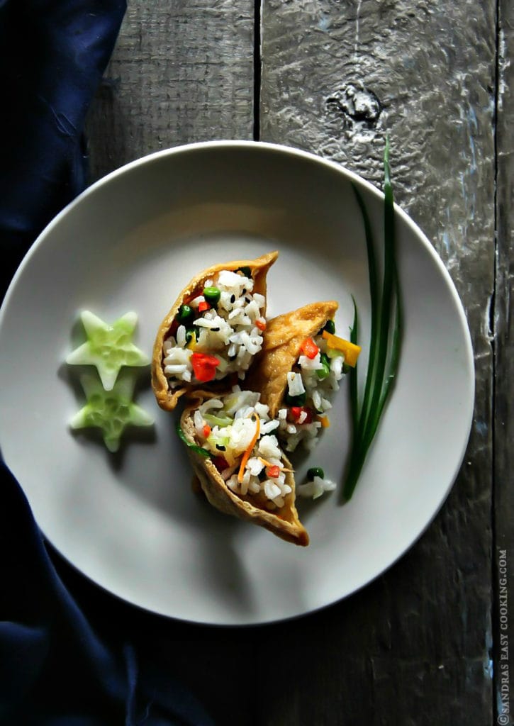 Lunch Box: Yubu Chobap (Inarizushi) - Sandra's Easy Cooking