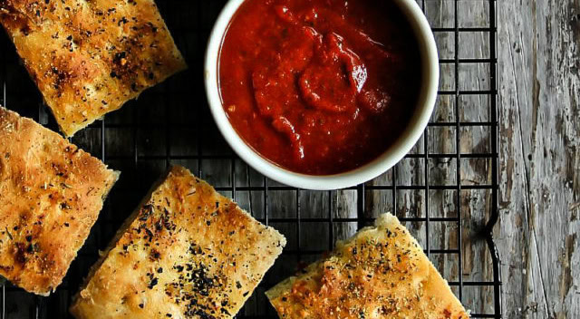 The Best Garlic and Herbs Flatbread • Sandra's Easy Cooking Bread