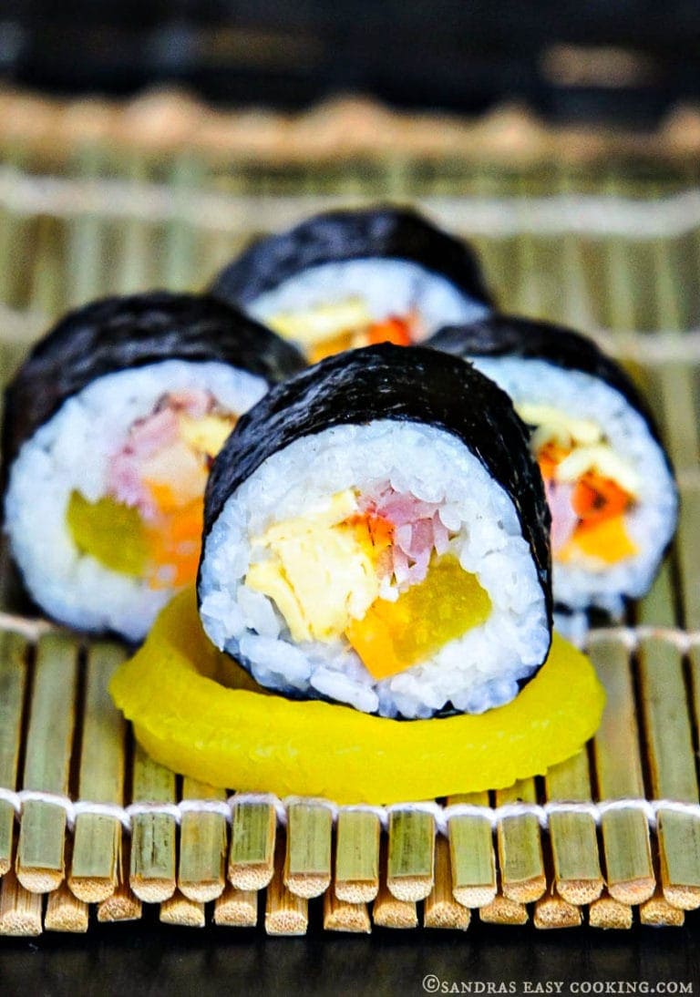 Lunch Box: Korean sushi Roll, Kimbap - Sandra's Easy Cooking