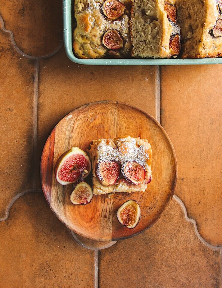 Banana Bread with Figs - Sandra's Easy Cooking